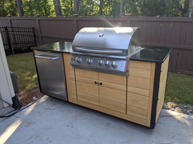 Custom BBQ Stations and Grills with Free Delivery in North Raleigh