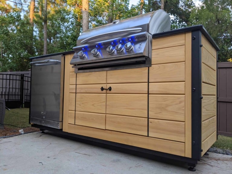 Custom BBQ Stations and Grills with Free Delivery in North Raleigh